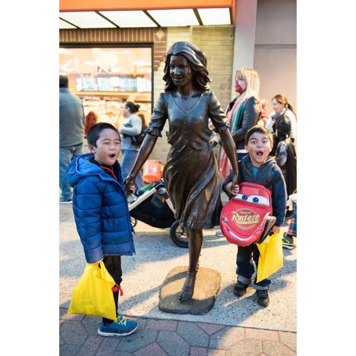 Life-size Bronze Family Statue of a Family Walking Together | Randolph ...