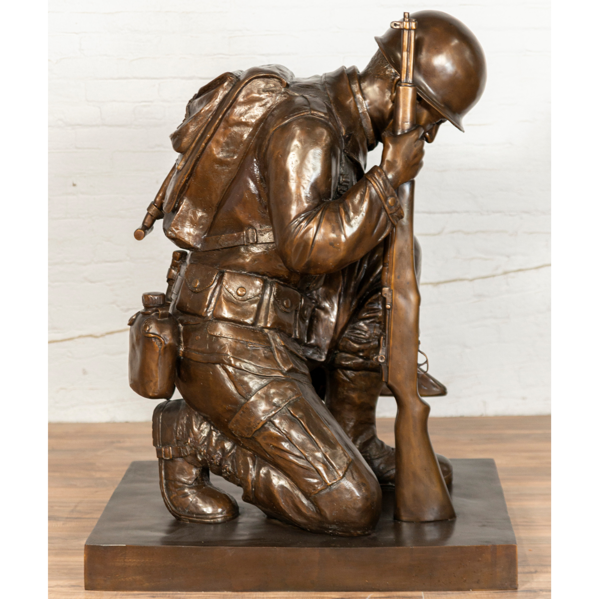 Bronze Soldier Statue with Fold of Honor | Randolph Rose Collection
