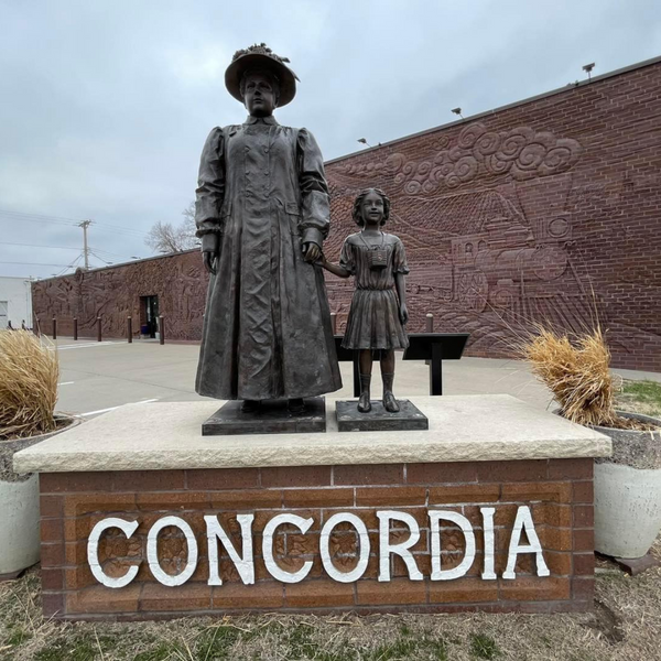 Custom Bronze Statue of Anna Laura Hill | Randolph Rose Collection