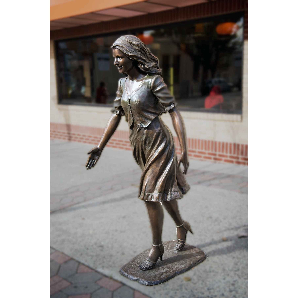 Life-size Bronze Family Statue of a Family Walking Together | Randolph ...