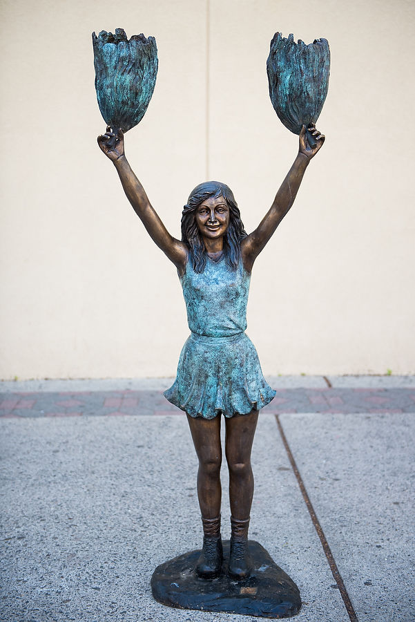 Bronze Cheerleader Football Statues | Randolph Rose Collection
